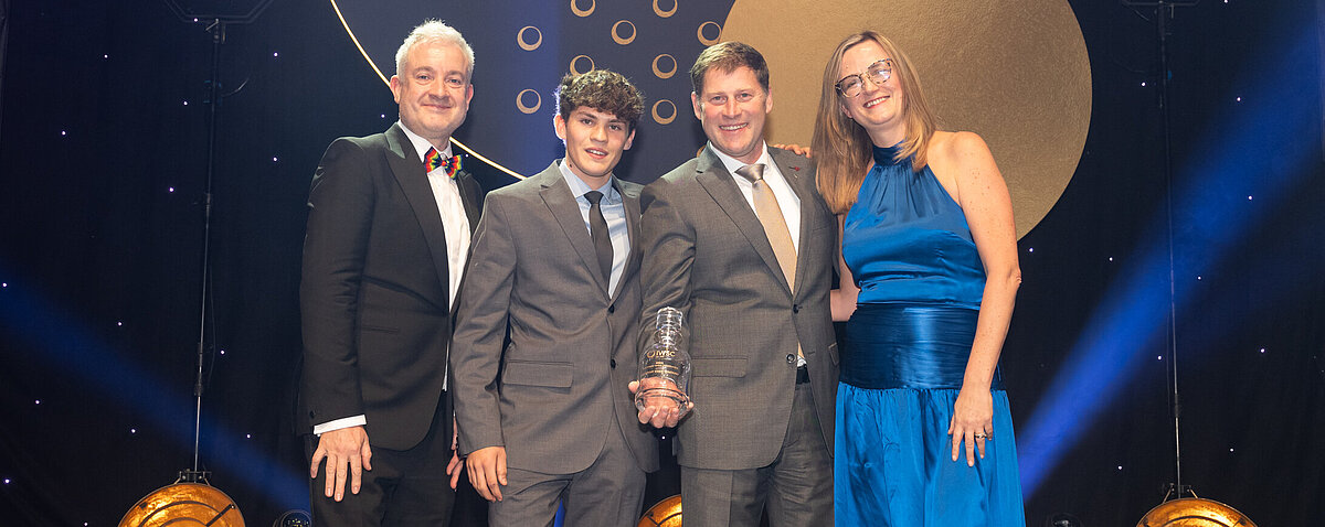 Vinaria - Österreichs Zeitschrift für Weinkultur: London: IWSC-Trophy ...