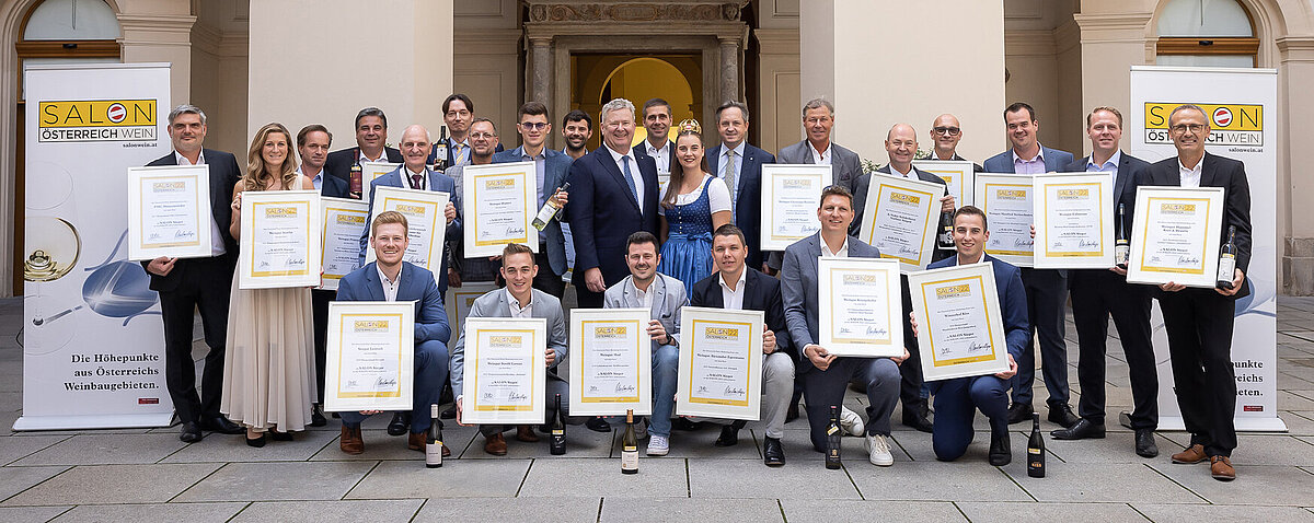 Vinaria - Österreichs Zeitschrift für Weinkultur: Alles neu: Herkünfte ...