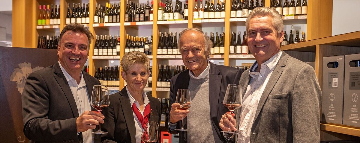 Vinaria - Österreichs Zeitschrift für Weinkultur: Ein Jahr Vinothek ...